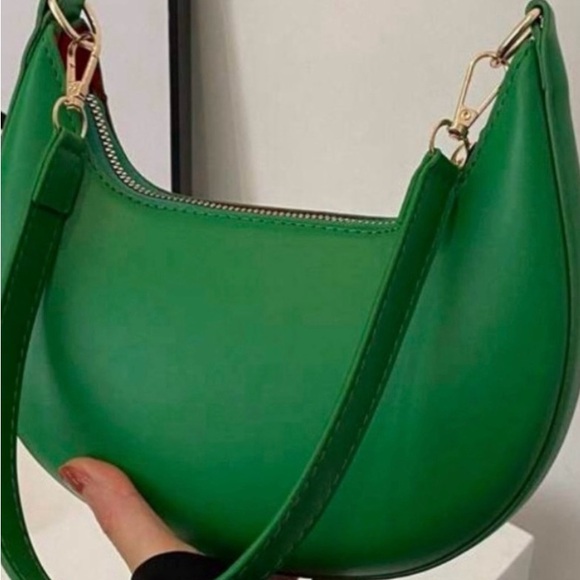 Bags | Emerald Green Hobo Bag With Crescent Shape And Gold Hardware ...